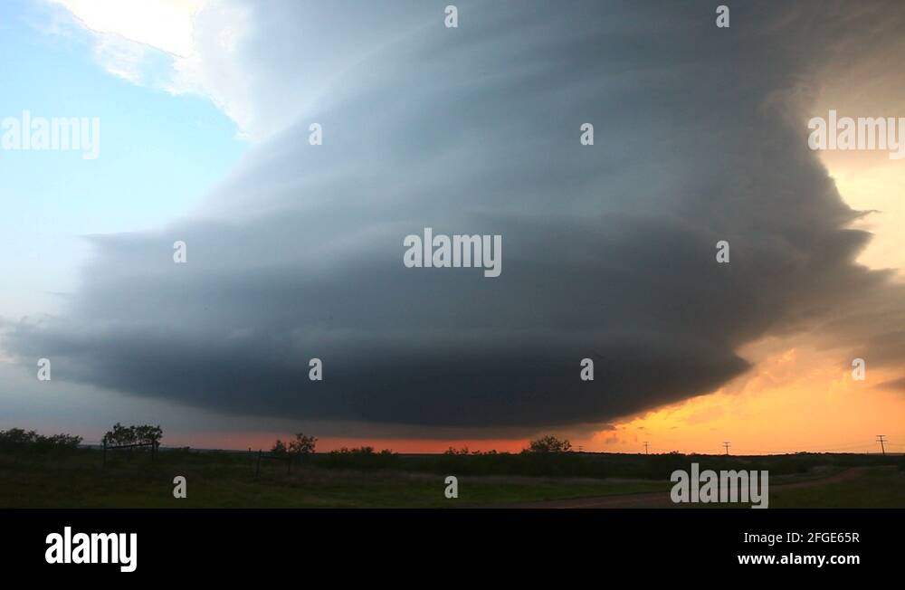 Supercell structure Stock Videos & Footage - HD and 4K Video Clips - Alamy