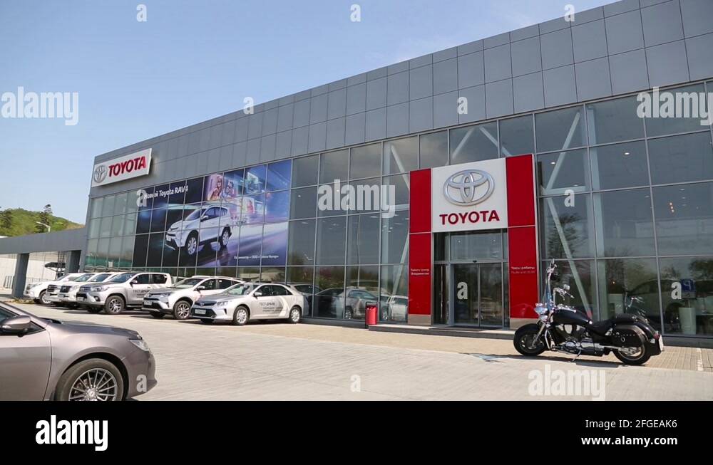 Toyota signboard Stock Videos & Footage - HD and 4K Video Clips - Alamy