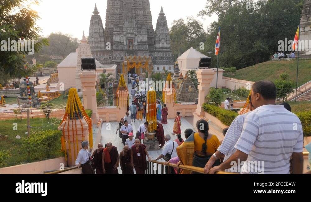 People walking to temple india Stock Videos & Footage - HD and 4K Video ...