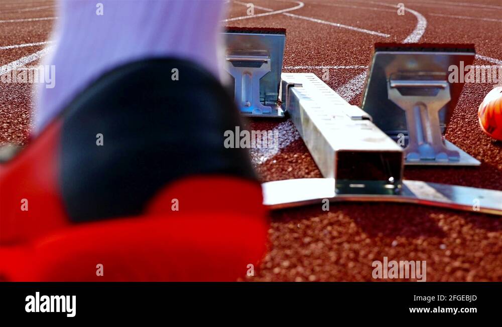 Sprinter starting block Stock Videos & Footage - HD and 4K Video Clips ...