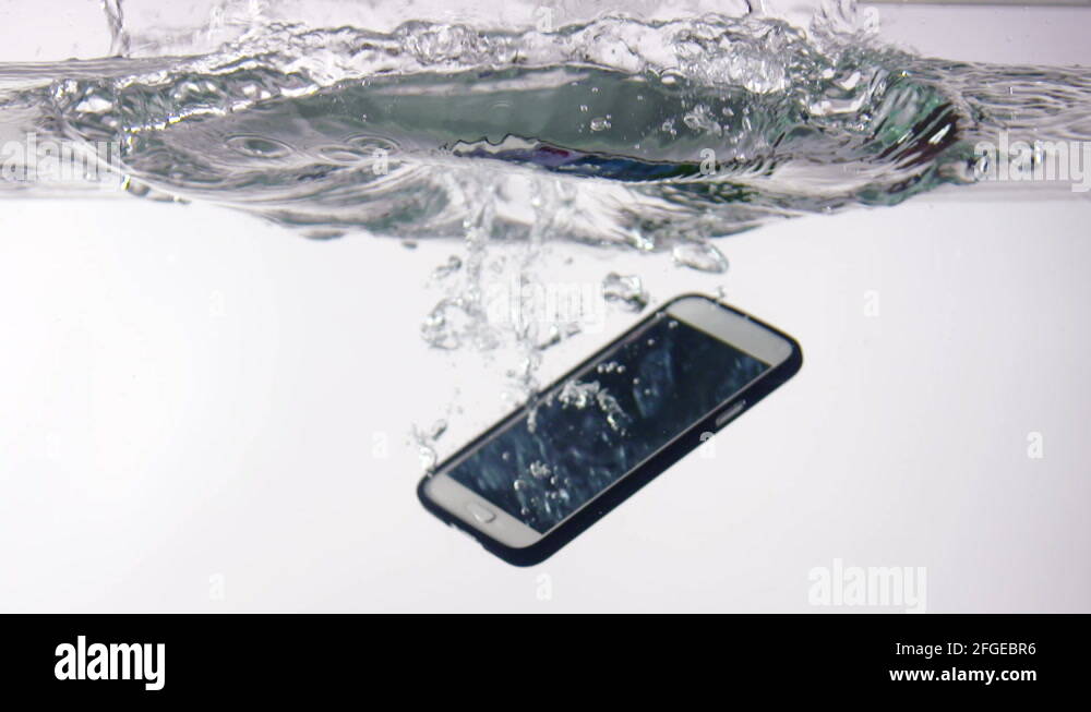 Phone water splash Stock Videos & Footage - HD and 4K Video Clips - Alamy