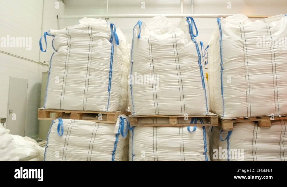Waste paper bags Stock Videos & Footage - HD and 4K Video Clips - Alamy