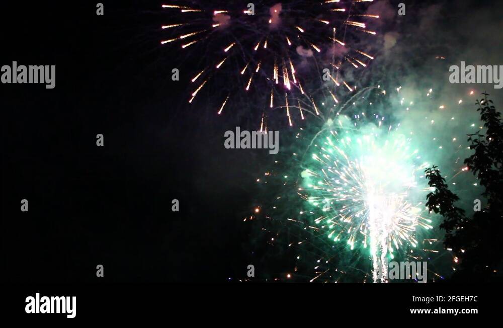 Big firework Stock Videos & Footage - HD and 4K Video Clips - Alamy