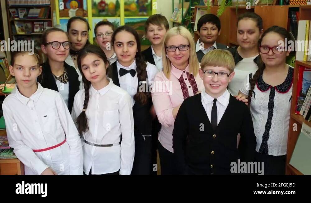 Twelve people Stock Videos & Footage - HD and 4K Video Clips - Alamy