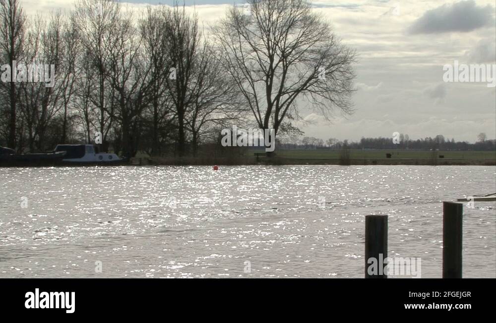 Rowing watercraft Stock Videos & Footage - HD and 4K Video Clips - Alamy