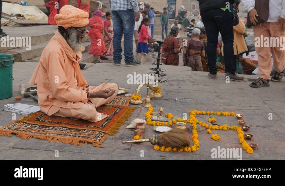 Indian swastika Stock Videos & Footage - HD and 4K Video Clips - Alamy