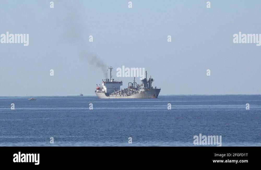 Offshore tanker Stock Videos & Footage - HD and 4K Video Clips - Alamy