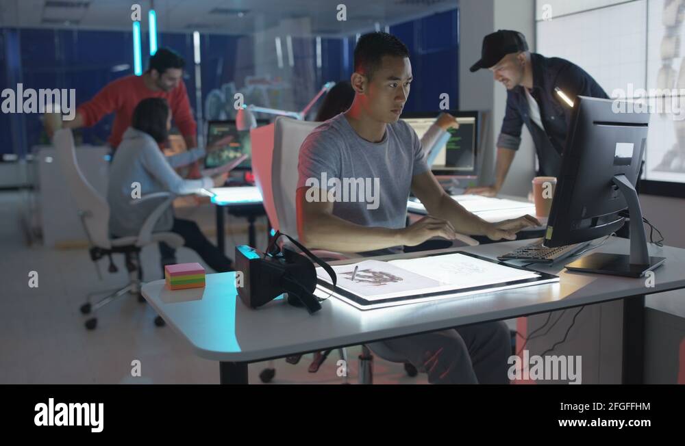 Viewer device Stock Videos & Footage - HD and 4K Video Clips - Alamy