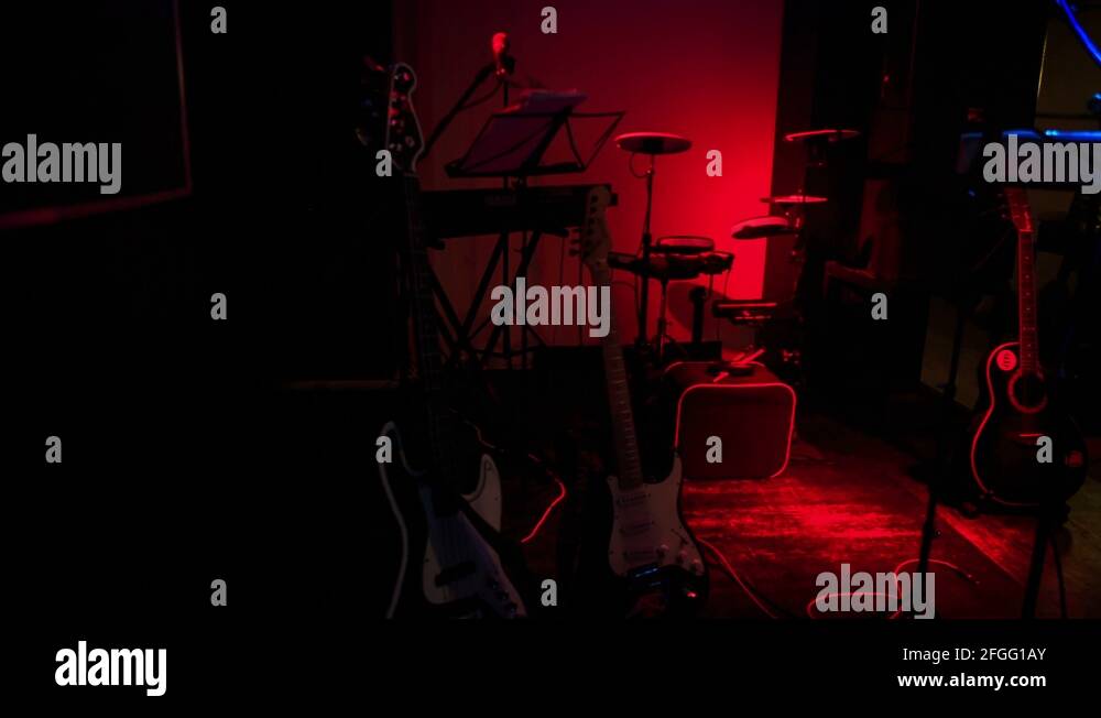 Bar stage Stock Videos & Footage - HD and 4K Video Clips - Alamy