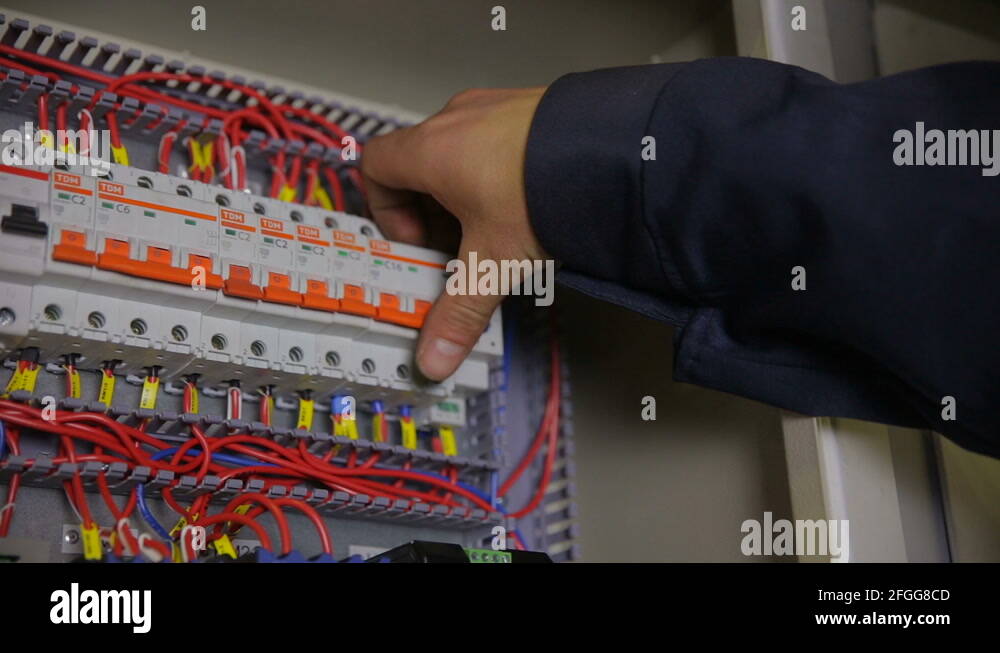 Fuse Box Trip Switch at Cheryl Lee blog