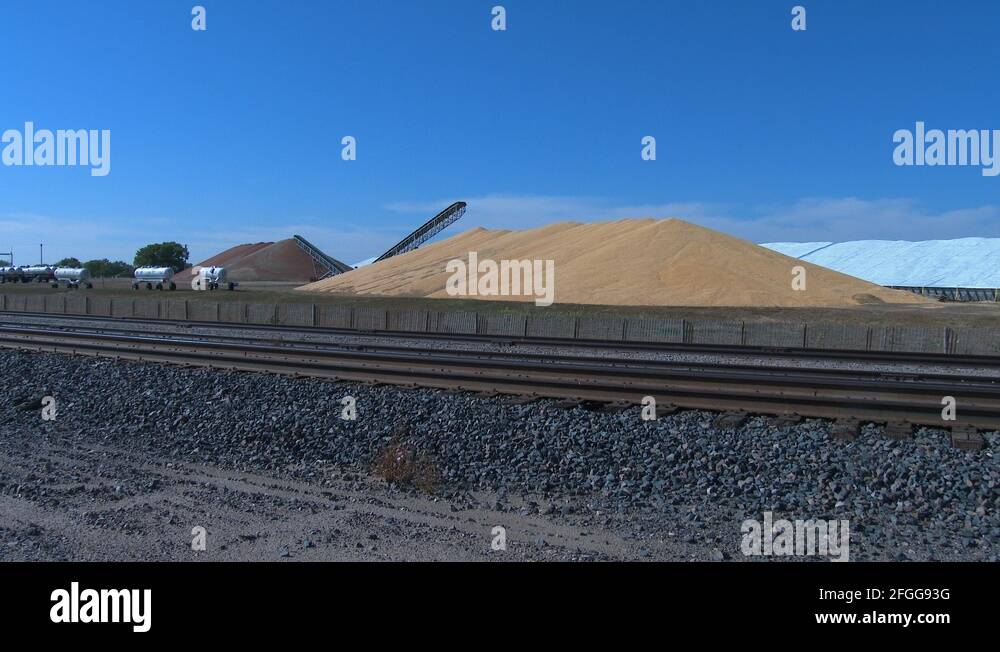 Harvest mound Stock Videos & Footage - HD and 4K Video Clips - Alamy