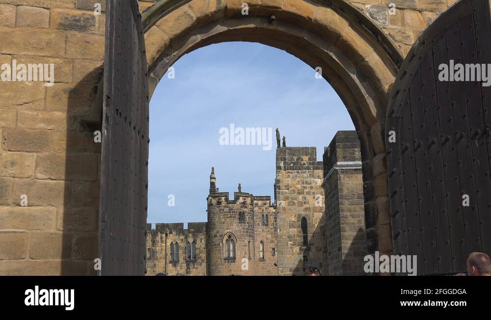 Arc gate Stock Videos & Footage - HD and 4K Video Clips - Alamy