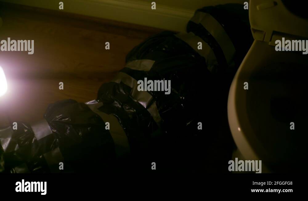 Corpse dead body Stock Videos & Footage - HD and 4K Video Clips - Alamy