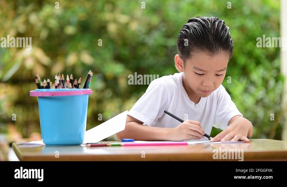 Boy note Stock Videos & Footage - HD and 4K Video Clips - Alamy