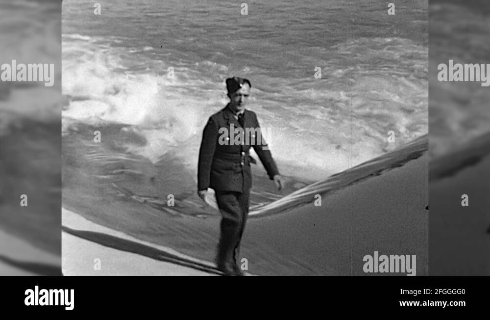 Army officer ww2 Stock Videos & Footage - HD and 4K Video Clips - Alamy