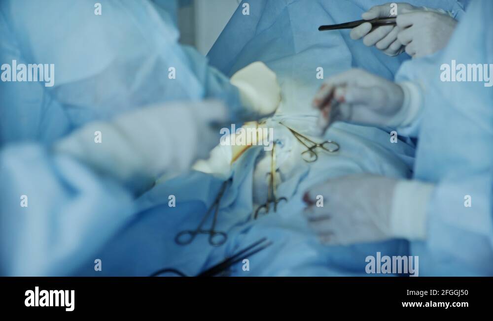 Surgical teamwork Stock Videos & Footage - HD and 4K Video Clips - Alamy
