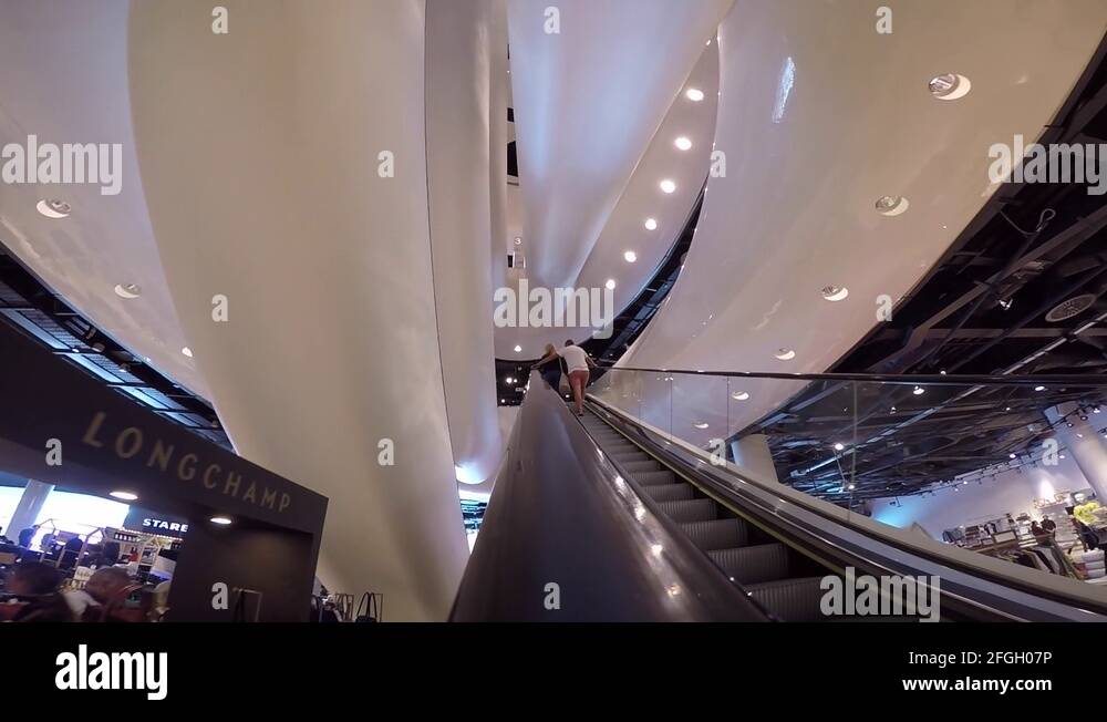 Bullring shopping centre birmingham west Stock Videos & Footage - HD ...