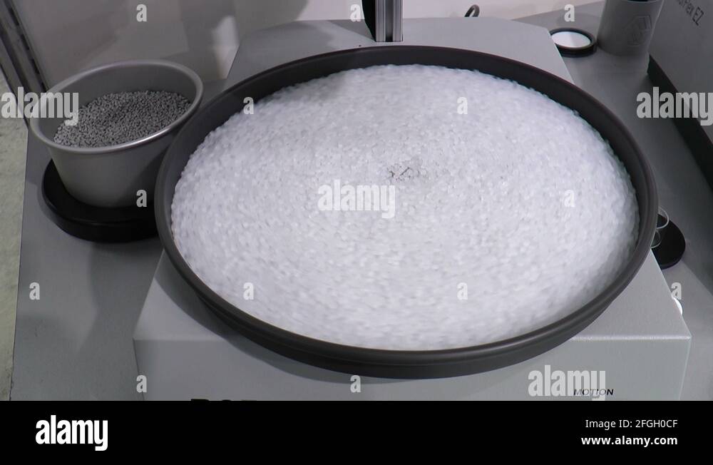 Spectrometry tools Stock Videos & Footage - HD and 4K Video Clips - Alamy