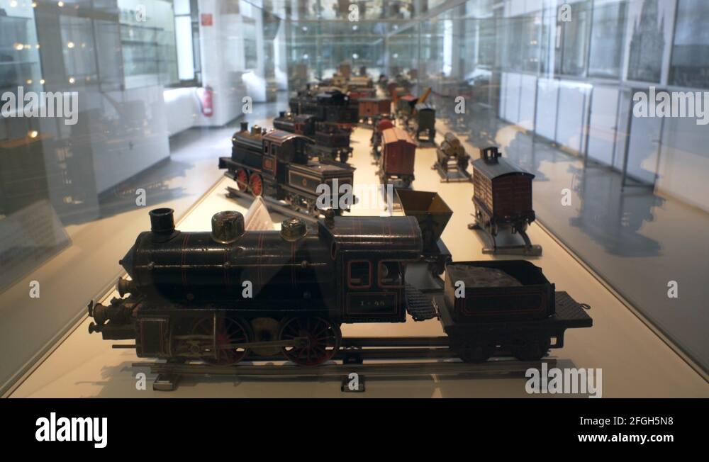 Vintage railway models Stock Videos & Footage - HD and 4K Video Clips ...