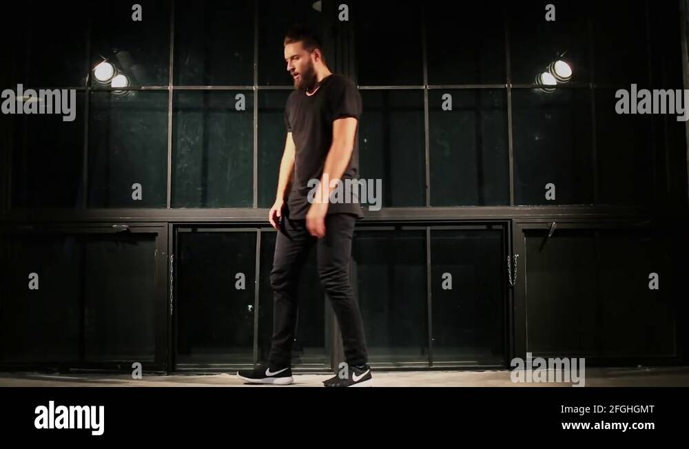 On plinth Stock Videos & Footage - HD and 4K Video Clips - Alamy