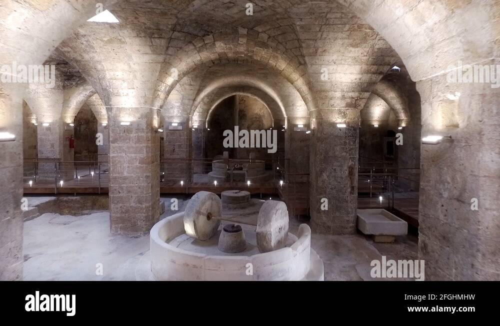 Medieval wine press Stock Videos & Footage - HD and 4K Video Clips - Alamy