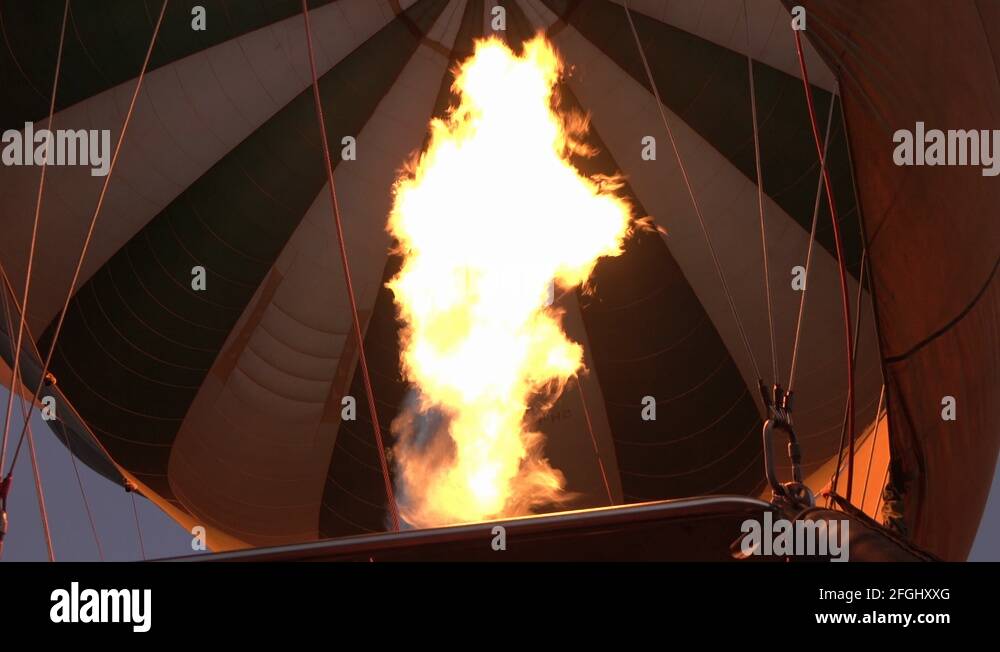 Pilot balloon Stock Videos & Footage - HD and 4K Video Clips - Alamy