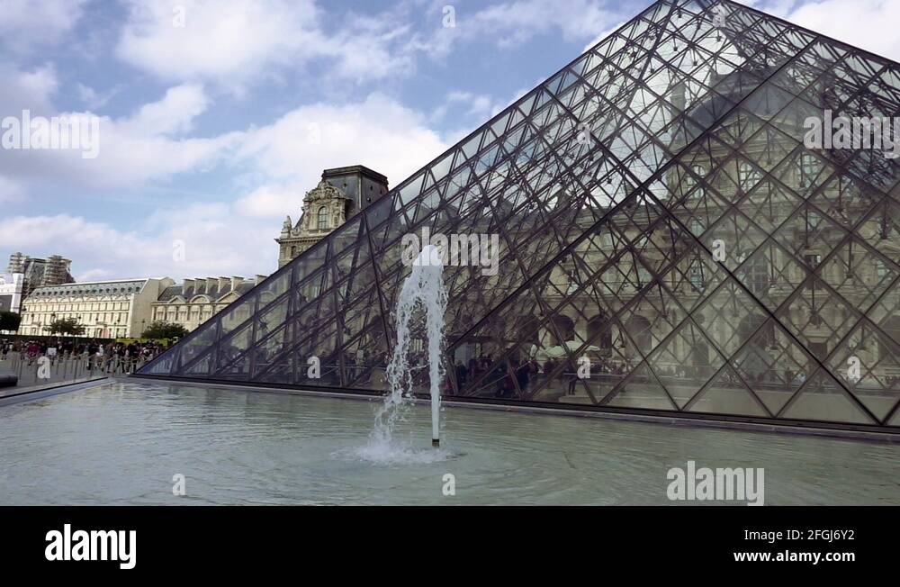 Louvre pyramid arch Stock Videos & Footage - HD and 4K Video Clips - Alamy