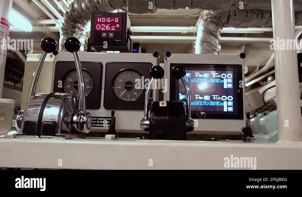 Vessel engine Stock Videos & Footage - HD and 4K Video Clips - Alamy