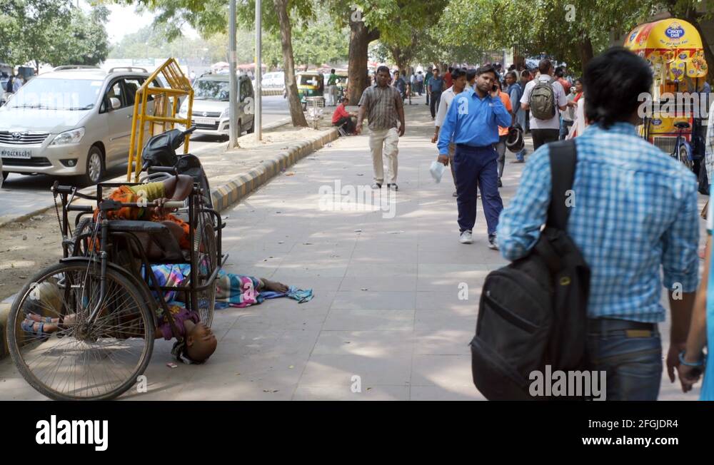 Indian homeless family Stock Videos & Footage - HD and 4K Video Clips ...