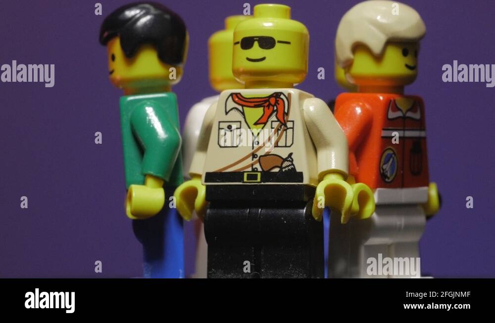 Lego characters Stock Videos & Footage - HD and 4K Video Clips - Alamy