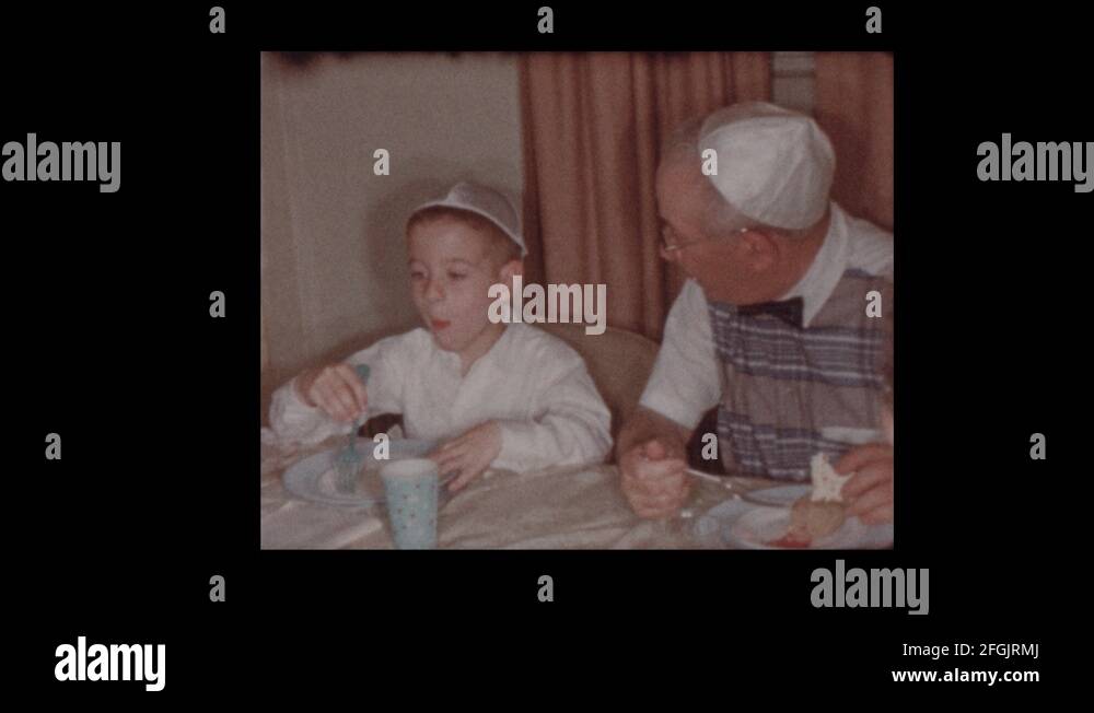 Family jewish passover meal Stock Videos & Footage - HD and 4K Video ...