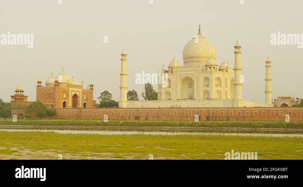 Backside view of the Taj Mahal with soft sunset light Stock Video ...