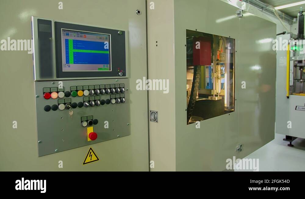 Spinning machine Stock Videos & Footage - HD and 4K Video Clips - Alamy