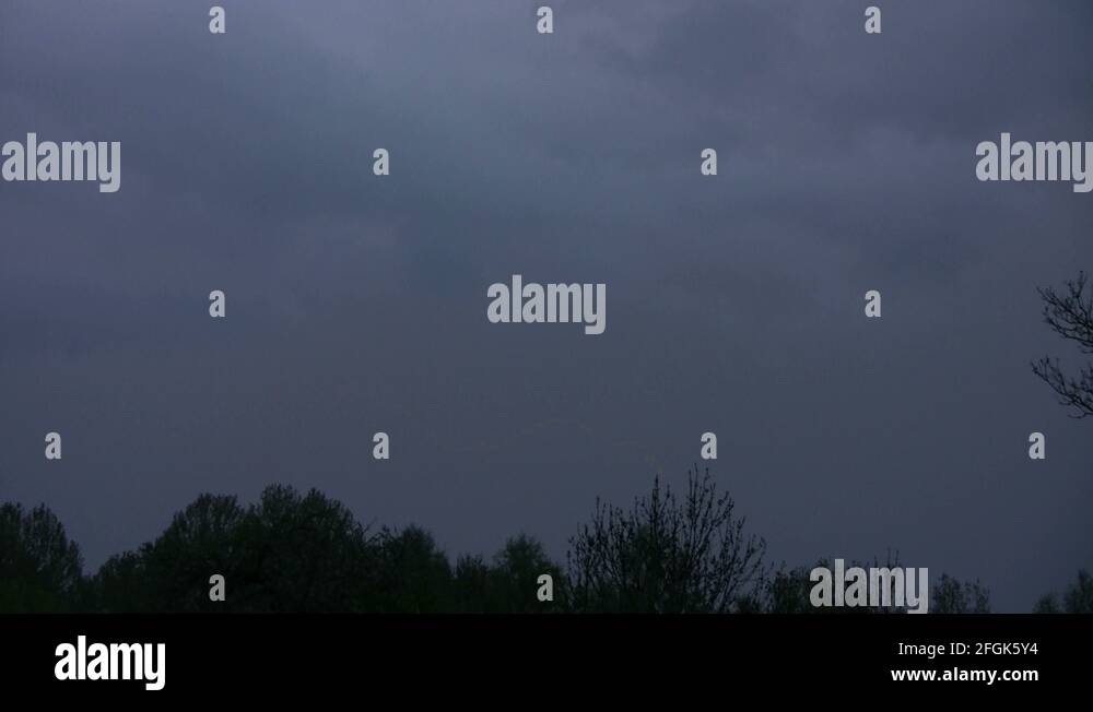 Thunder Stock Videos & Footage - HD and 4K Video Clips - Alamy