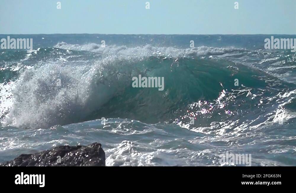Wave storm Stock Videos & Footage - HD and 4K Video Clips - Alamy