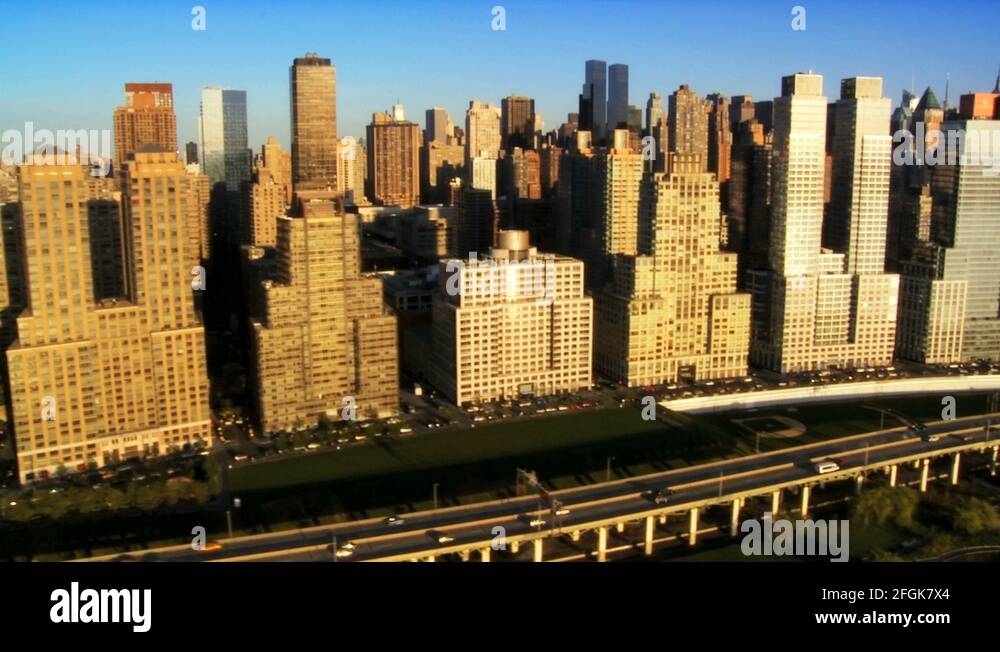 Manhattan new york city freeway Stock Videos & Footage - HD and 4K ...