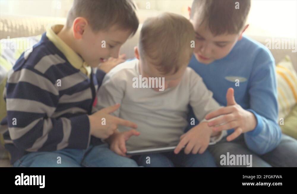 Kids playing computer games Stock Videos & Footage - HD and 4K Video ...