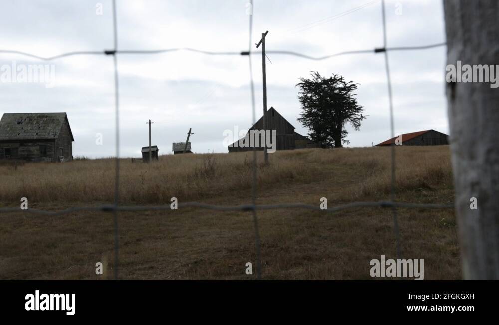 Old barns Stock Videos & Footage - HD and 4K Video Clips - Alamy