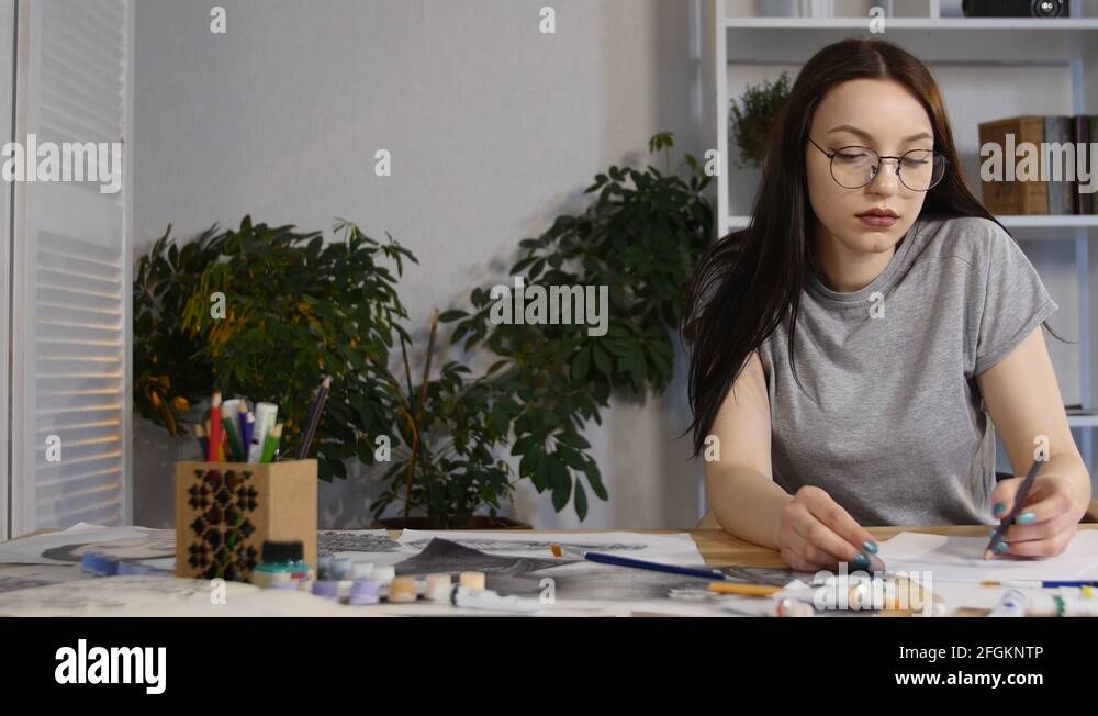 Bad drawings Stock Videos & Footage - HD and 4K Video Clips - Alamy