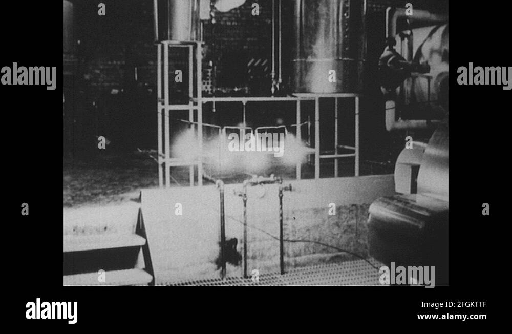 Reactor chamber Stock Videos & Footage - HD and 4K Video Clips - Alamy