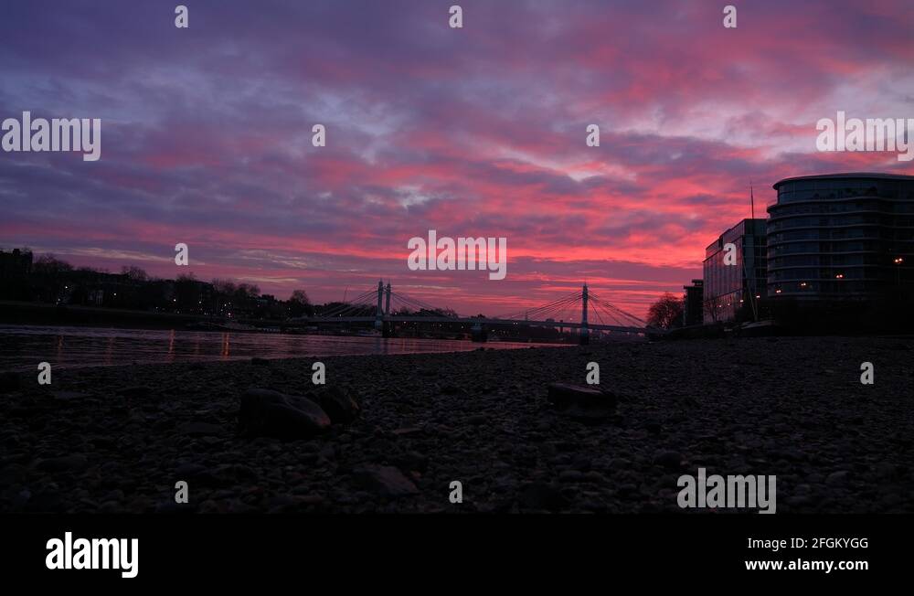 Thames water sign in Stock Videos & Footage - HD and 4K Video Clips - Alamy