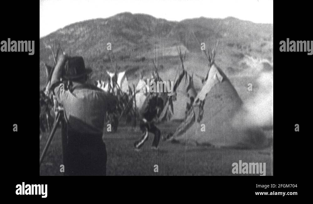 Film director cinema Stock Videos & Footage - HD and 4K Video Clips - Alamy