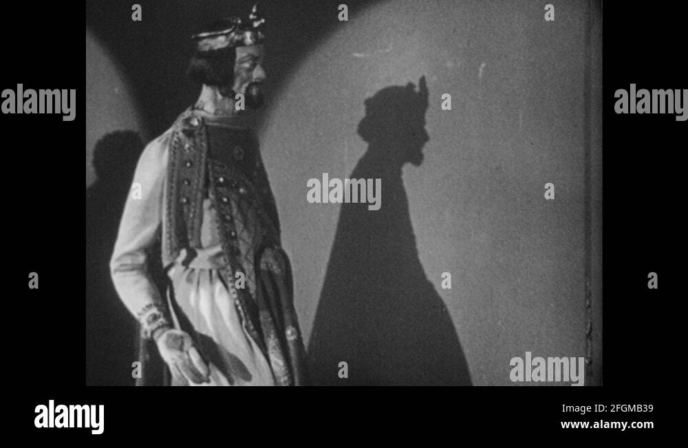 Princess walk Stock Videos & Footage - HD and 4K Video Clips - Alamy