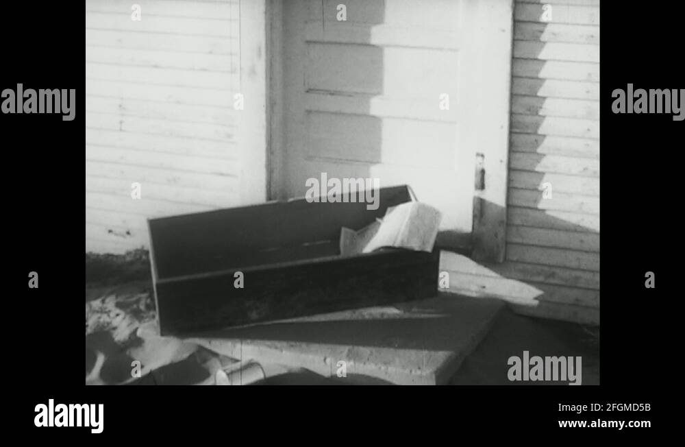 Doorstep view Stock Videos & Footage - HD and 4K Video Clips - Alamy