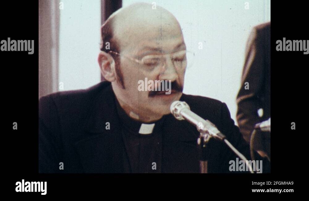 Priest speaking Stock Videos & Footage - HD and 4K Video Clips - Alamy