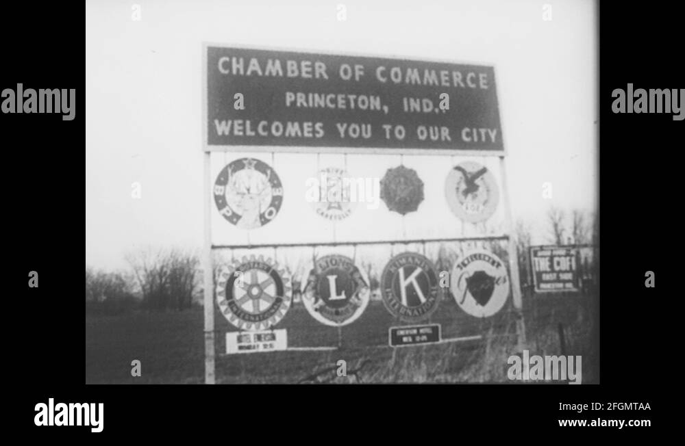 Commerce sign Stock Videos & Footage - HD and 4K Video Clips - Alamy