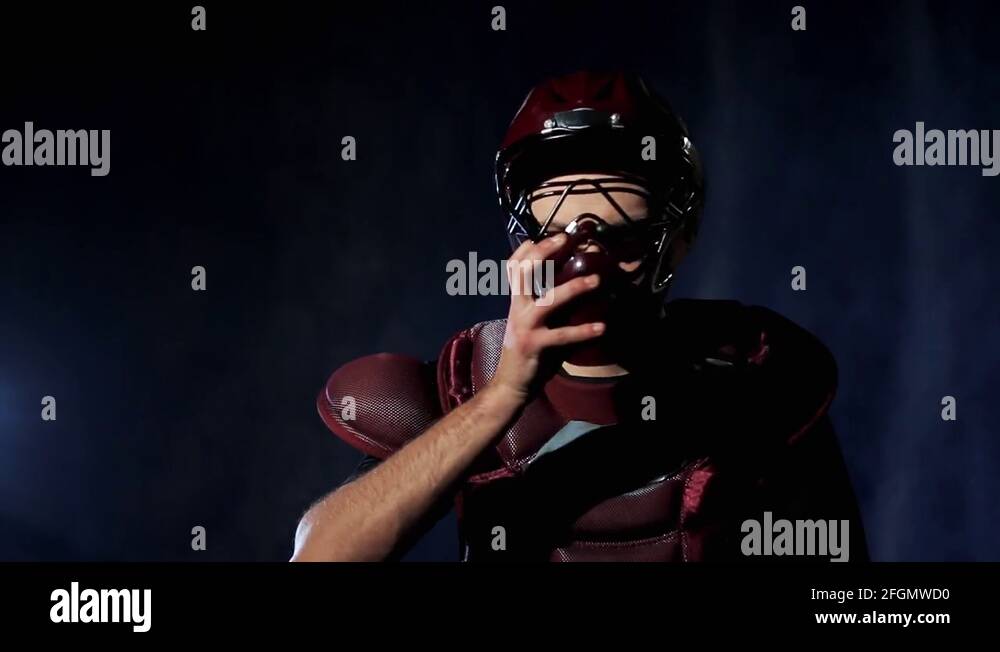 Emotion baseball Stock Videos & Footage - HD and 4K Video Clips - Alamy