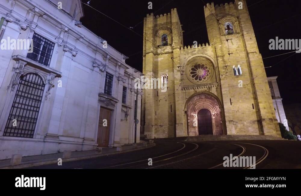 Portugal nightlife Stock Videos & Footage - HD and 4K Video Clips - Alamy