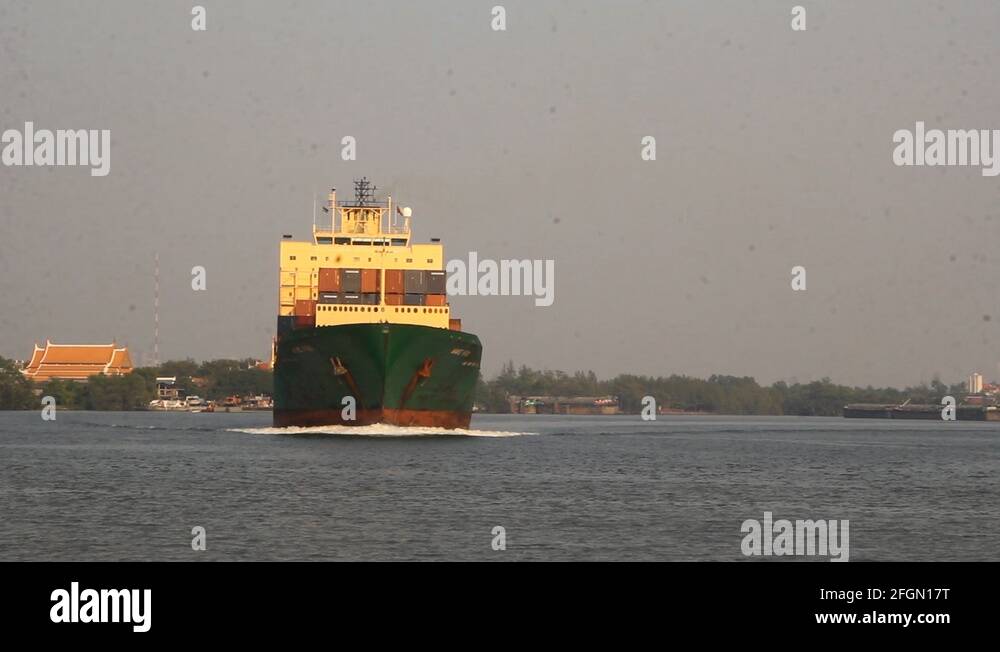 Water logistics Stock Videos & Footage - HD and 4K Video Clips - Alamy