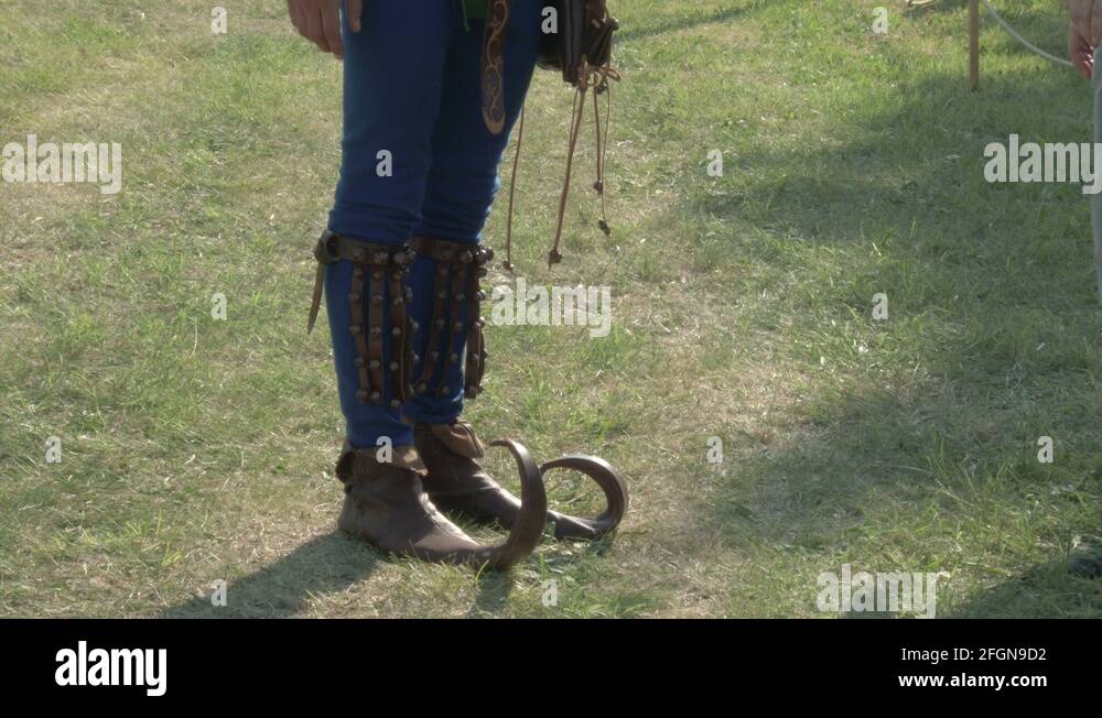 Curved shoes Stock Videos & Footage - HD and 4K Video Clips - Alamy